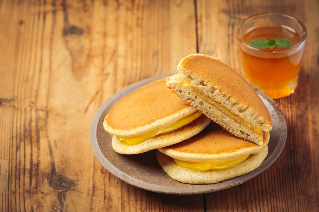 Bisakah Kamu Menebak Gambar Dorayaki di Antara Pancake?