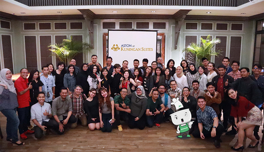 "Our New Face" Media Gathering Aston Berlokasi di Kuningan Suites Hotel